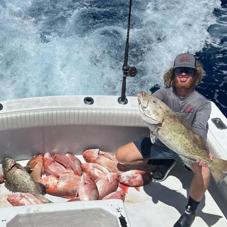 Offshore Fishing Charters - Salt Cracker Charters